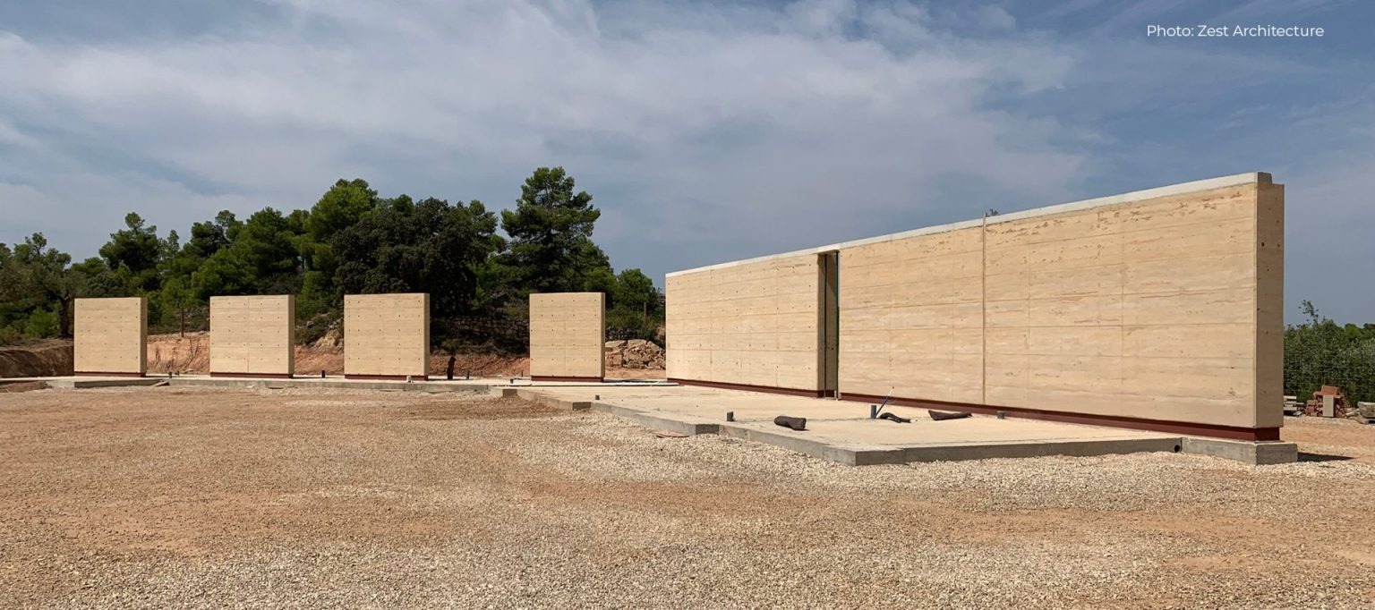 Rammed Earth House - ZEST architecture